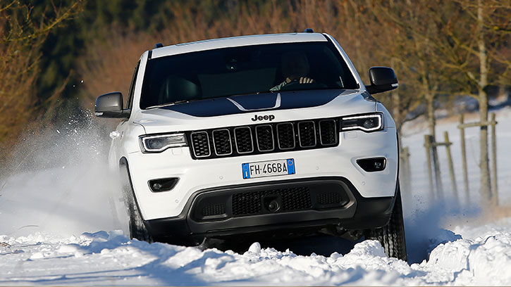 Nossa experiência em 4x4 vence qualquer desafio | Jeep® PT